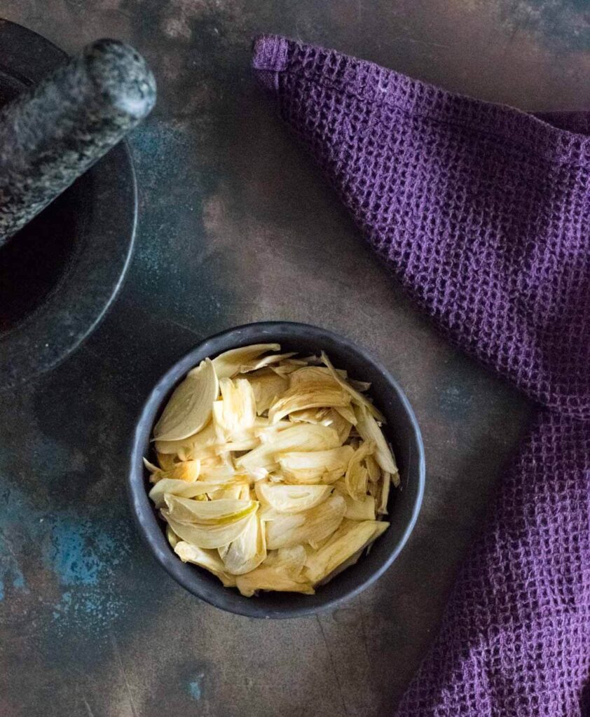 How to make Garlic Powder - Fox Valley Foodie
